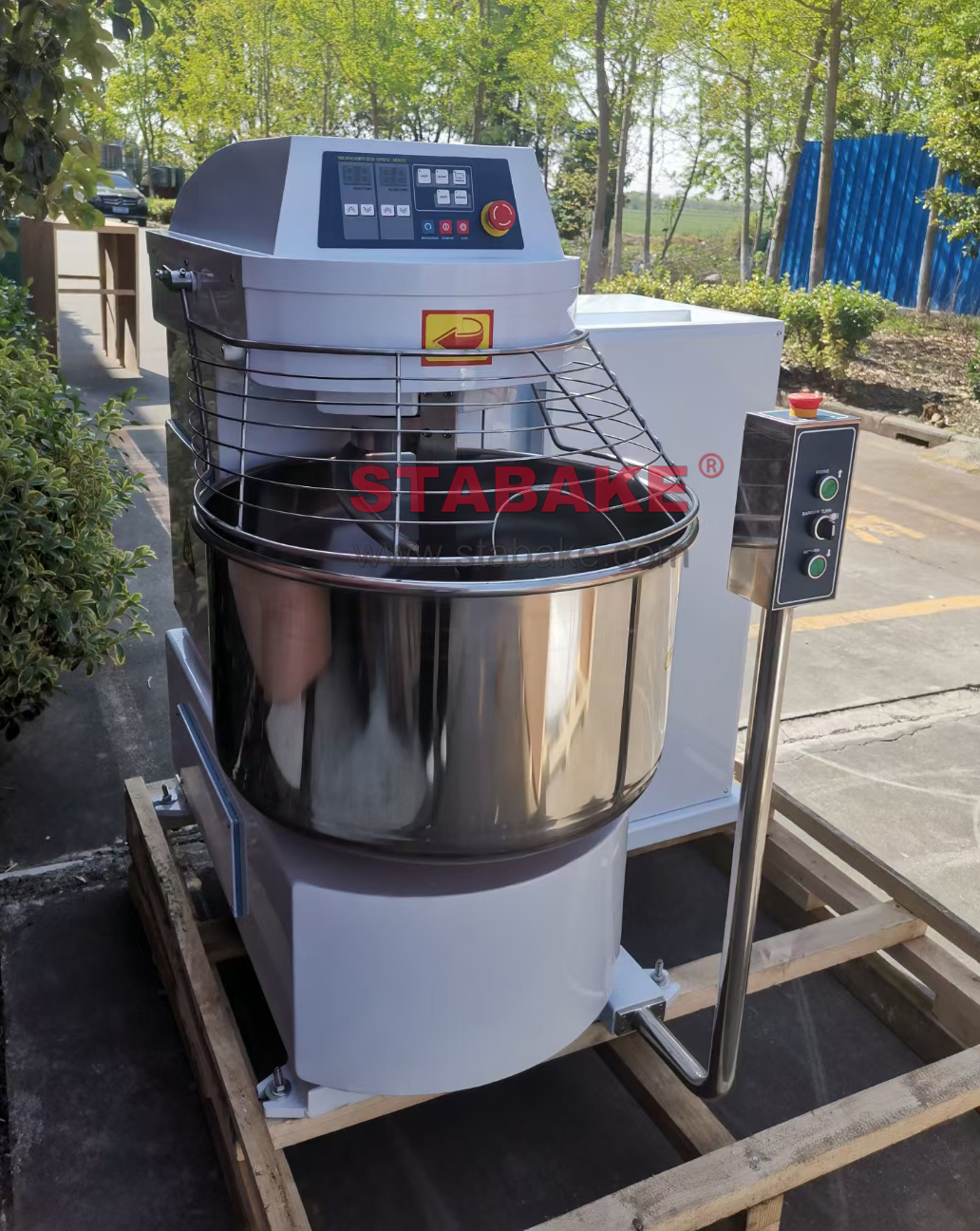 Mezclador de masa en espiral comercial 25/50/100 kg/h - Compre ...